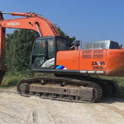 High Quality Hitachi Excavators Zx For Sale Hitachi Crawler