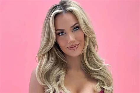 Paige Spiranac Wows Fans With Selfie Of Her Most Daring Low Cut Top Ever Marca