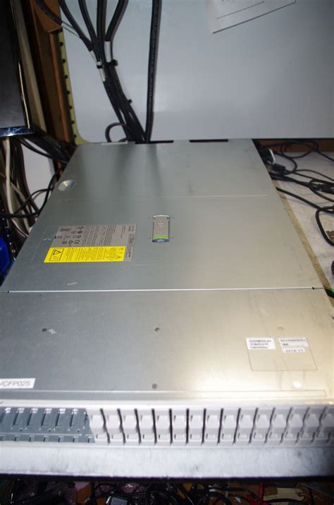 Used Cisco UCS C240 M5 Barebones Rack Server 2U Dual LGA 3647 ESXI 7 8 Proxmox VM USA UBB Threads