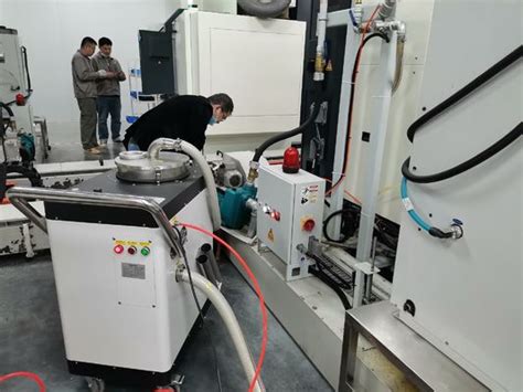 Emulsion Filtration Sludge Cleaning Machine Cnc Water Tank Slag Remover