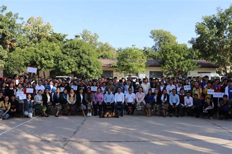 ພິທີເປີດ ປິດ ຂະບວນການແຂ່ງຂັນກິລາ ຂອງນັກສຶກສາ ເພື່ອຂໍ່ານັບຮັບຕ້ອນວັນຊາດ ທີ 2 ທັນວາ ຄົບຮອບ 44 ປີ