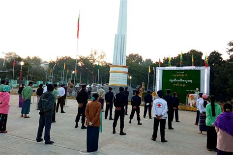 ရေနံချောင်းမြို့၌ ၇၄ နှစ်မြောက်လွတ်လပ်ရေးနေ့ အလံတင်အခမ်းအနားနှင့် သဝဏ