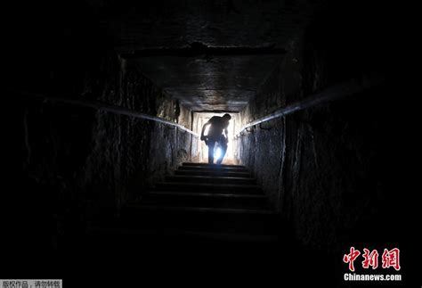 埃及弯曲金字塔内部墓室开放 已有4500年历史 搜狐大视野 搜狐新闻