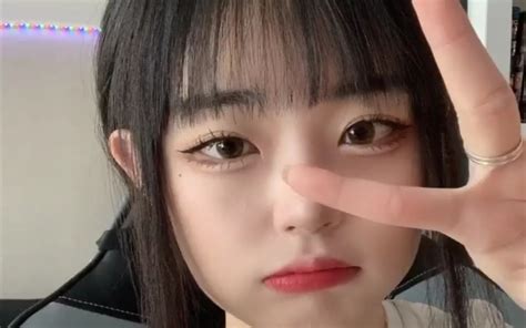 每日一看张娜英