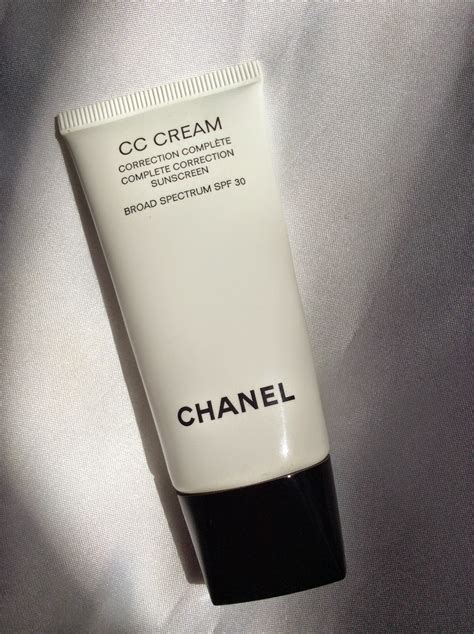 CHANEL CC CREAM