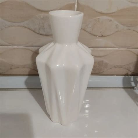 کمدا قیمت و خرید گلدان چینی خوشگل رنگ سفید