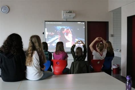 Was „sex And The City Mit „miss Marple Verbindet Oberhessen Live