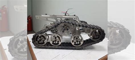 Гусеничная платформа танк Arduino алюминиевая моде купить в Воронеже Хобби и отдых Авито