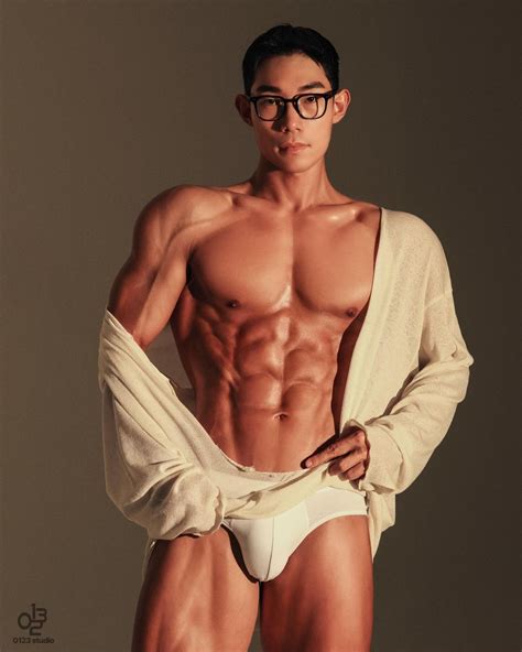 Korea Muscle Men Koreamusclemen • Instagram Photos And Videos
