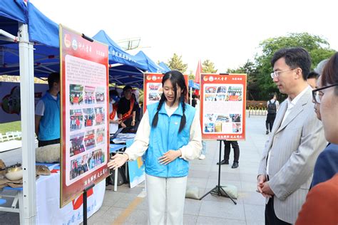 学院参加青岛市大学生社区实践计划项目展示交流活动 化学与分子工程学院 学院参加青岛市大学生社区实践计划项目展示交流活动 化学与分子工程学院