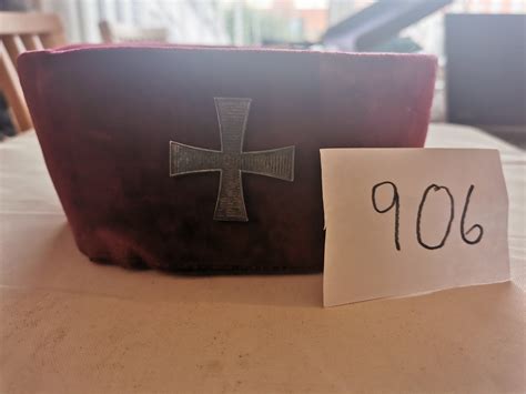 Knights Templar Knights Cap And Badge 906