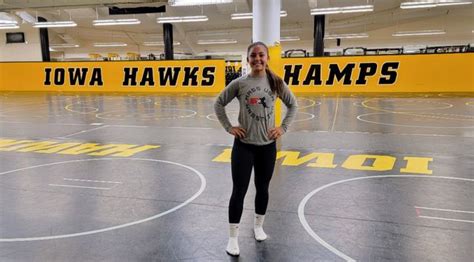 Lilly Luft Iowa Hawkeyes Nil Profile Opendorse