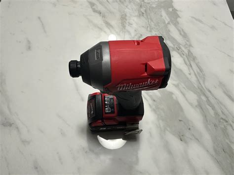 밀워키 18v Fid2 임팩드릴 당근 중고거래