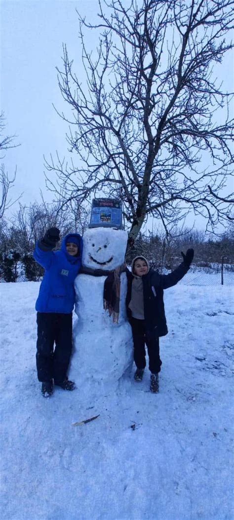ხობის საგანმანათლებლო რესურსცენტრი კუთხე ნოჯიხევი ️ანი და ლუკა სერგია 😘🎉 Facebook