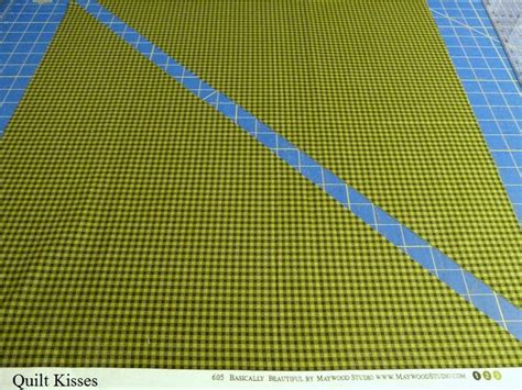 Quilt Kisses Bias Binding Tutorial