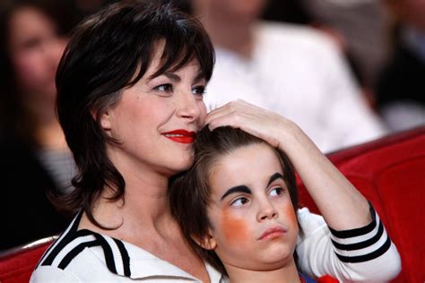 Dix Jours Après La Mort De Son Fils Diego Lio A Fait Son Retour Sur