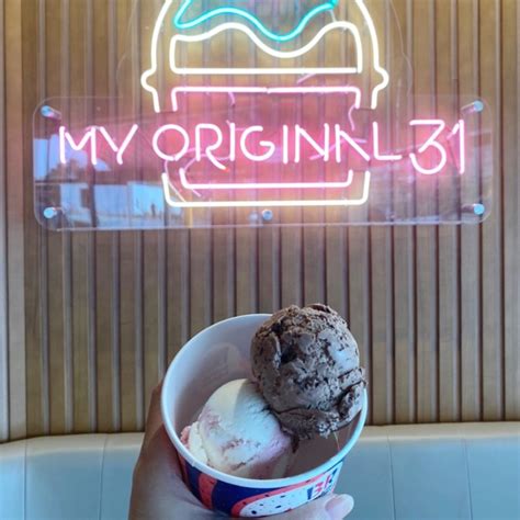 베스킨라빈스 신메뉴 11월 이달의 맛 핑크스푼 비긴즈신메뉴 할인쿠폰 이용하기 네이버 블로그