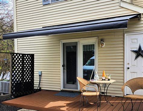 Wall Mounted Retractable Awning In Leola Pa