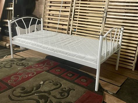 Металеве односпальне ліжко 90х200 з матрасом Коровать із Європи 4 800