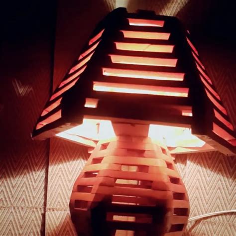 کمدا قیمت و خرید آباژور تمام چوب رنگ قهوه ای سایز متوسط