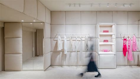 amo cocoons jacquemus store in pillows to create bedroom like interior