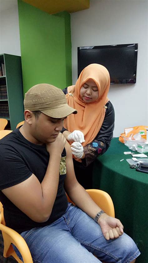 Typhoid Injection For Food Handlers