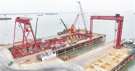 张靖皋长江大桥南航道桥辅塔钢围堰合龙 全线首个转入承台施工南通网 南通新闻－资讯－生活首选门户