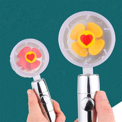 바람 블레이드 나선형 가압 핸드 샤워 고수 출력 360 도 회전 터보 차저 샤워 헤드 온오프 스위치 포함 나선형 샤워기 욕실용품