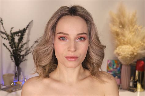 Создаем образ на самый романтичный день Блог