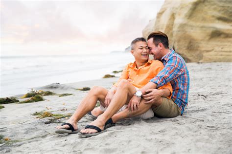 Navigating Age Gaps In Same Sex Relationships Thomas Rea Therapy