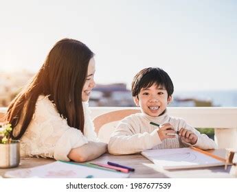 M Re Japonaise Faisant L Amour Avec Son Fils R Sultats Dimages