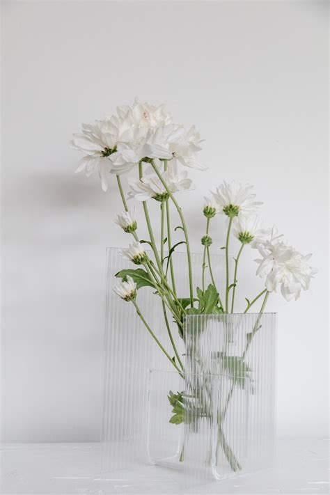 Diy Fluted Perspex Vases — Smor Home