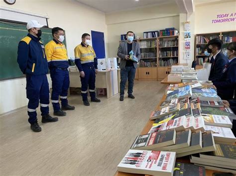 ЦОГТЦЭЦИЙ СУМЫН ДУНД СУРГУУЛИУДАД НОМ ХАНДИВЛАЛАА E Mn