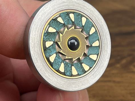 15 20 Minutes Tungsten Spinning Top With Hand Polished Base Set Best Record 25 30 Minutes Etsy