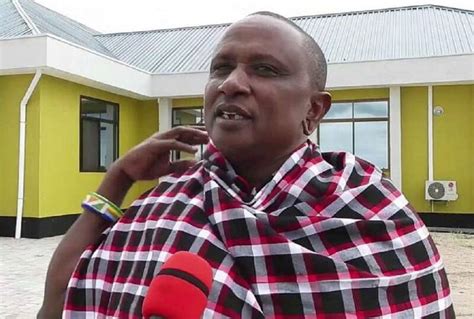 خوش شانسی گاوچران آفریقایی با کشف سه سنگ گرانبها مشرق نیوز