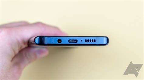 Motorola Edge Review Lasts So Long On A Charge You Ll Get Tired Of Holding It