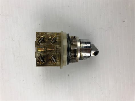 Square D 9001 Ka1 Selector Switch With Contact Block Metal Logics Inc