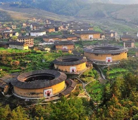 客家土楼形状 客家土楼的特点 福建的圆楼叫什么 第2页 大山谷图库