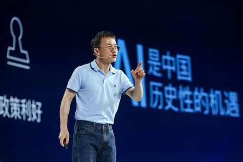 百度大张旗鼓捧吹人工智能，这看似就是一个笑话