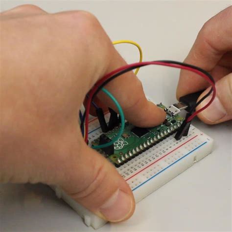 putting rpi pico into bootloader mode in 2025 raspberry pi flash