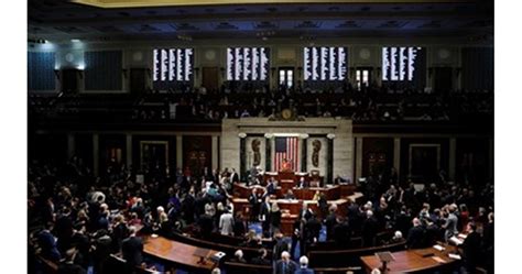 Конгресът на САЩ се събира да потвърди победата на Байдън но ще има битка