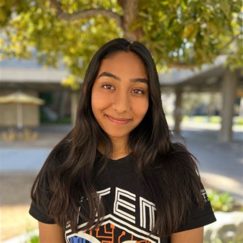 Shreeya Vachhani Peer Mentor Cypress College Linkedin