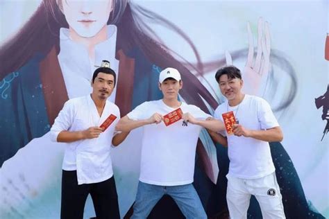 由普普、颜嫣领衔的古装短剧《史上最狂姑爷》在象山开机 知乎