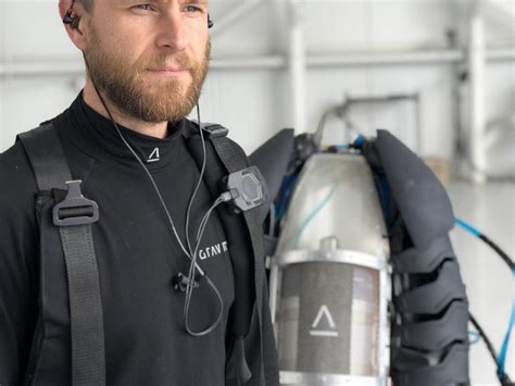 Gravity Industries Jet Suit Has An Impressive 5 Km Range And Travels At Over 80 Kmh Gadget Flow