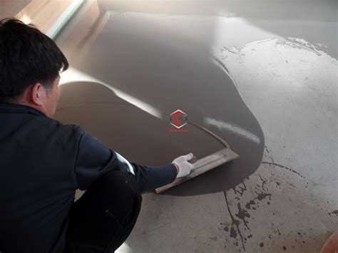 스튜디오발로 셀프레벨링시공 동탄의 유러피안베이커리 카페 더브라운에 셀프레벨링 몰탈을 이용한 노출콘크리트바닥 시공