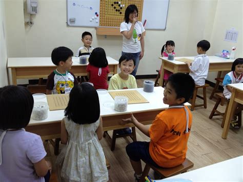 入門班－孩子老愛搶玩具？簡單三招，建立幼兒「社會互動」