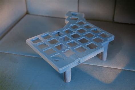 How To Spray Paint Your Keyboard