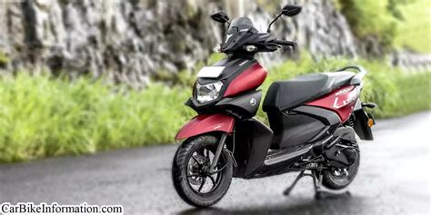 2022 Yamaha Ray Zr 125 Hybrid Base Model Review On Road Price Mileage