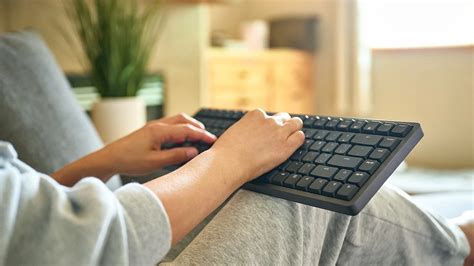 Kinesis Kb100 W Form Split Touchpad Keyboard Kinesis Kb100 W Form Split Touchpad Keyboard