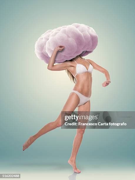 Perfect Body Brunette Photos And Premium High Res Pictures Getty Images